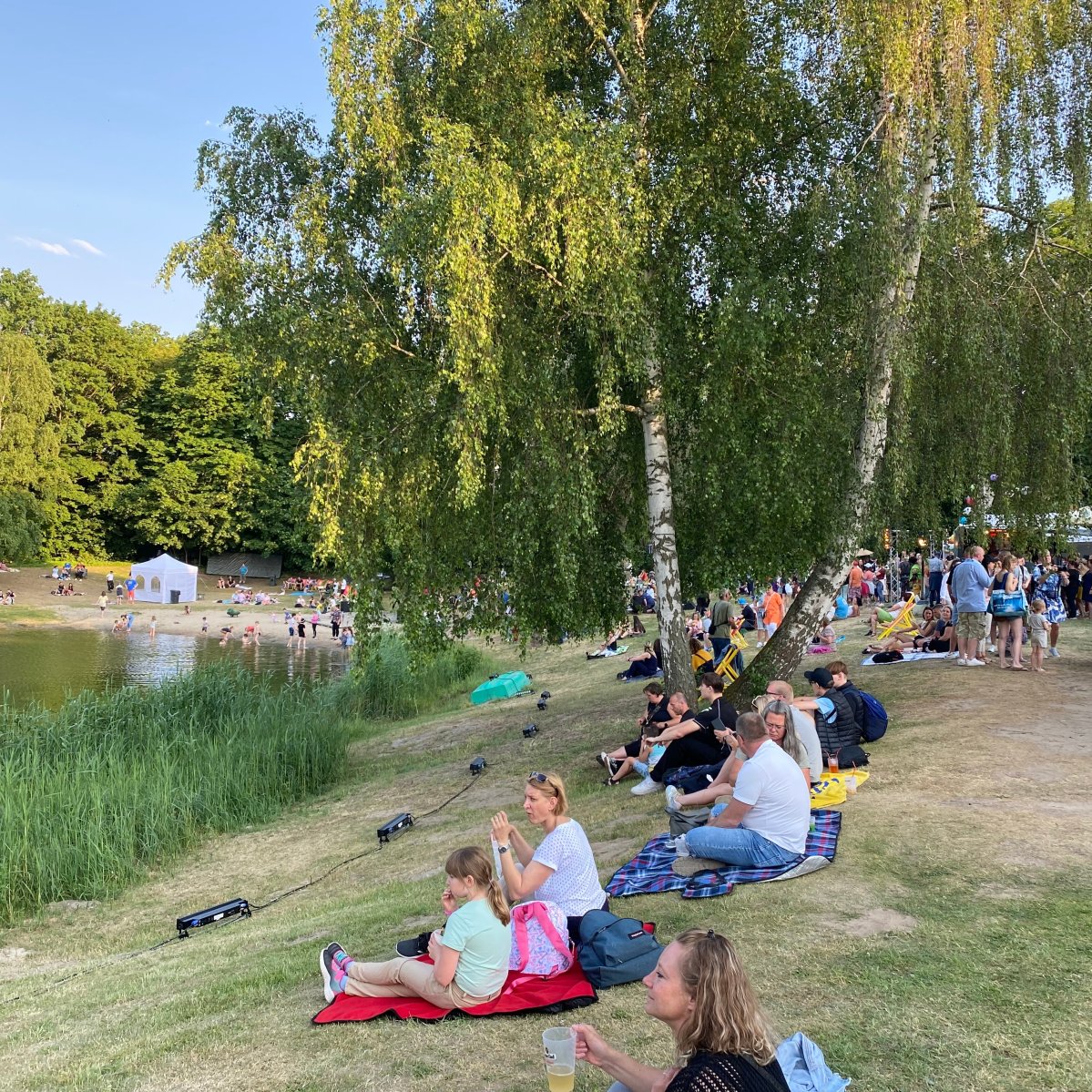 Rückblick auf ein entspanntes Fest am Mahlower See | Gemeinde ...